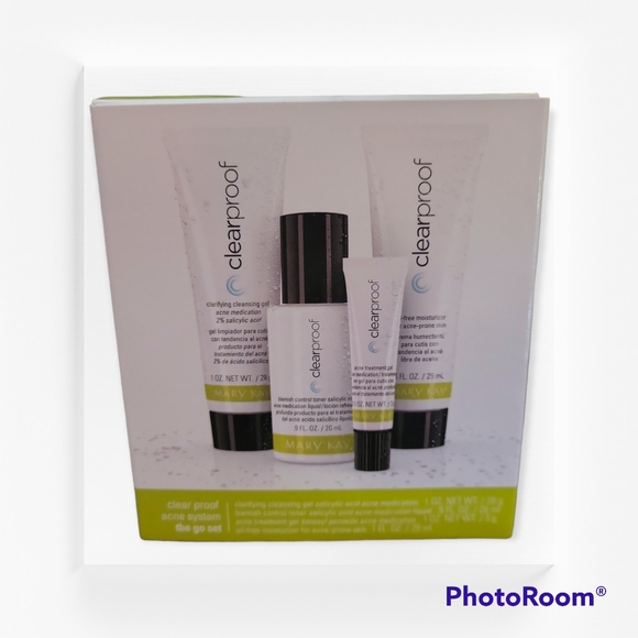 Mary Kay | Skincare | 325 Mary Kay Clearproof Acne System The Go Set ...